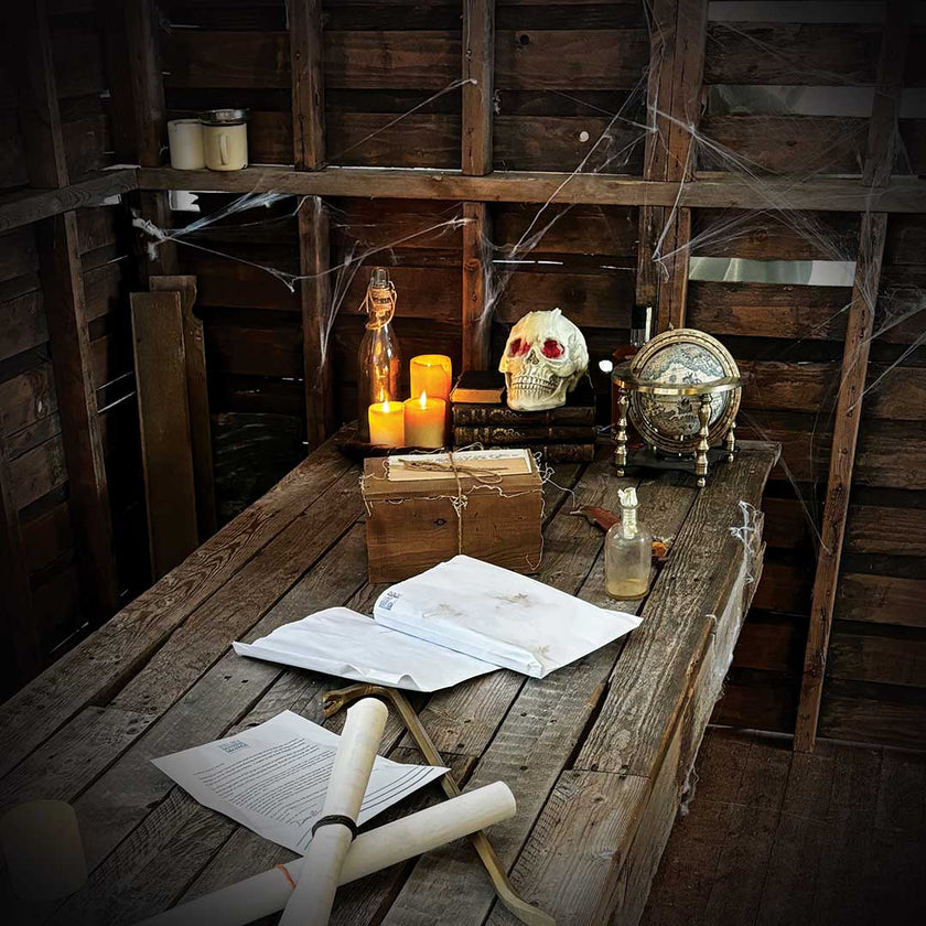 About Us – Mysterious Package Company